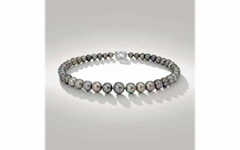 The 10 Most Expensive Pearls in the World and Why